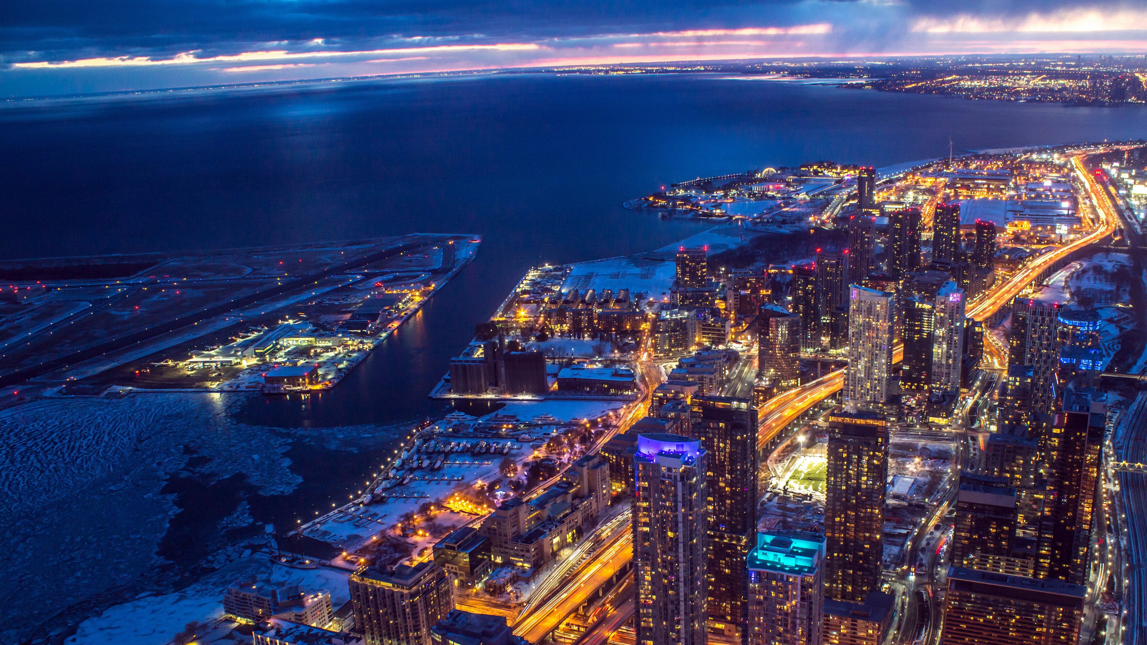 Skyscrapers Lake Ontario Winter Toronto 4k Wallpaper | PixieWall