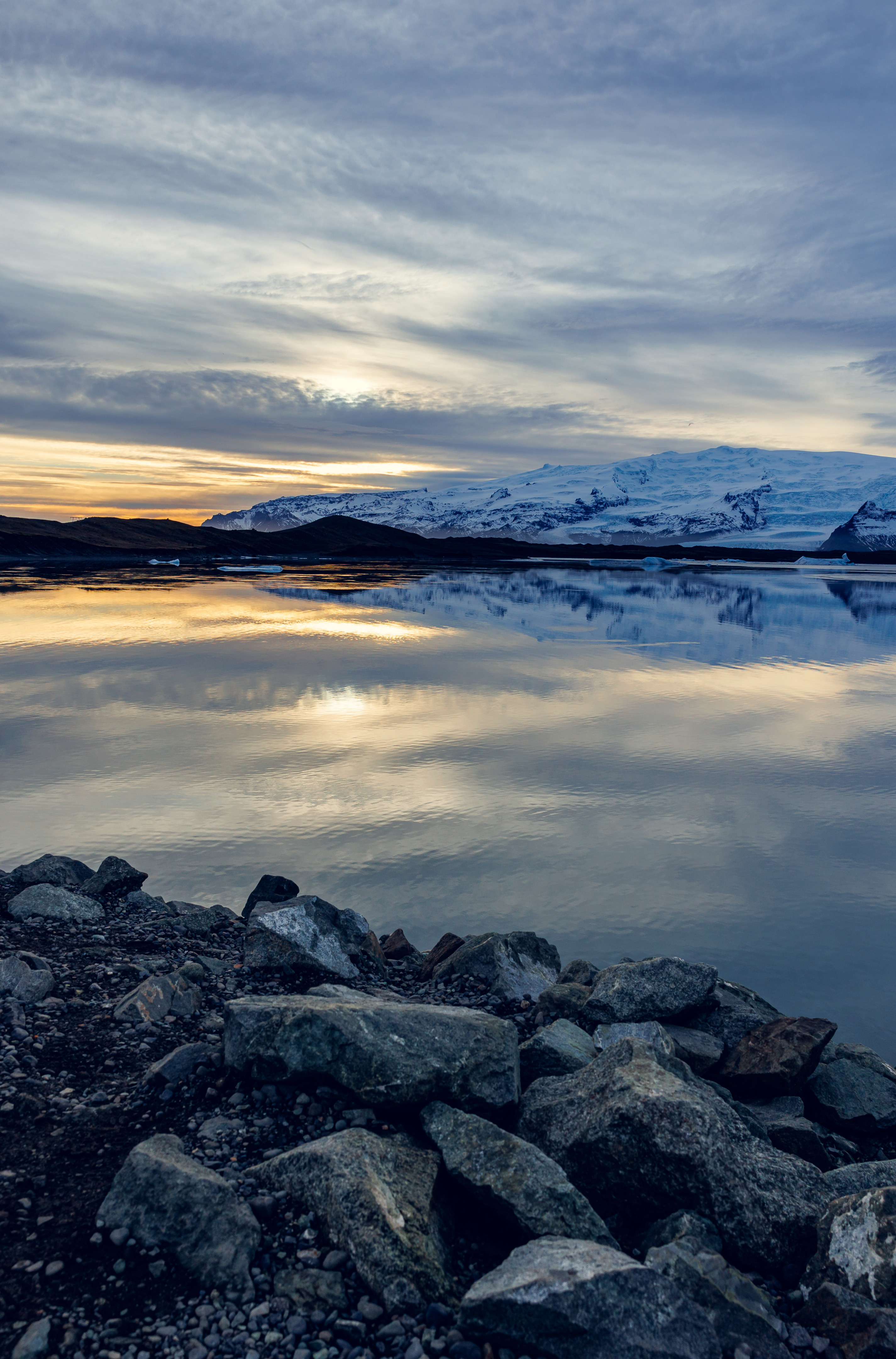 Iceland Sunset Mountains 4k Mobile Wallpaper | PixieWall