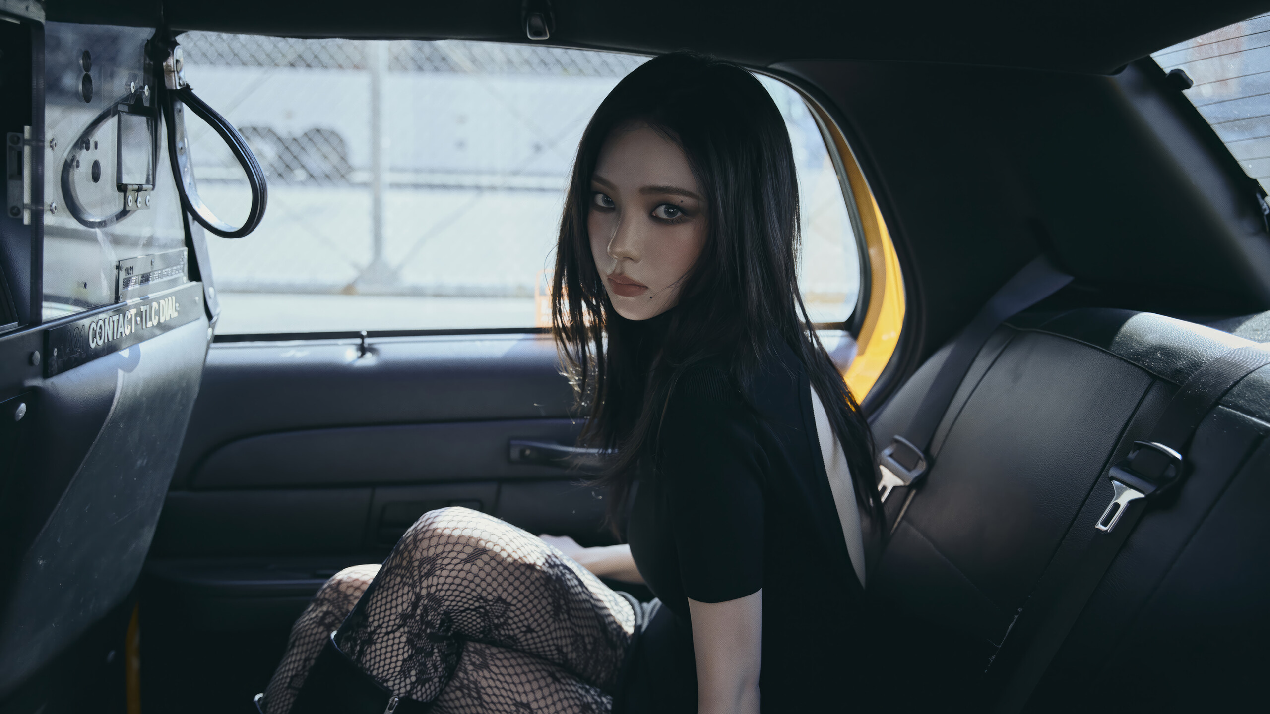 Karina Yu Ji Min Aespa Drama 4k Wallpaper | PixieWall