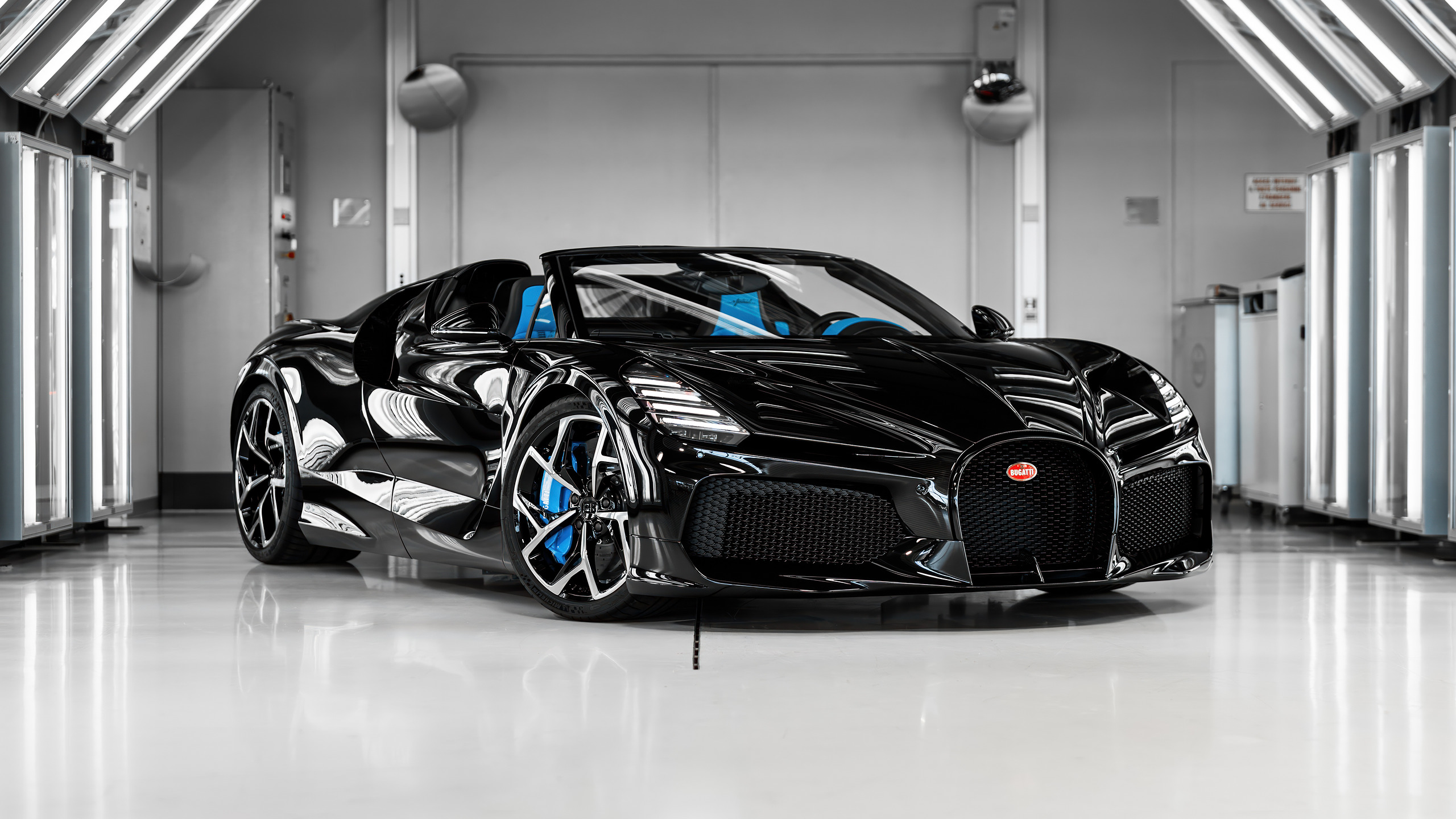Bugatti W16 Mistral Black Hypercar 4K & 5K Wallpaper | PixieWall
