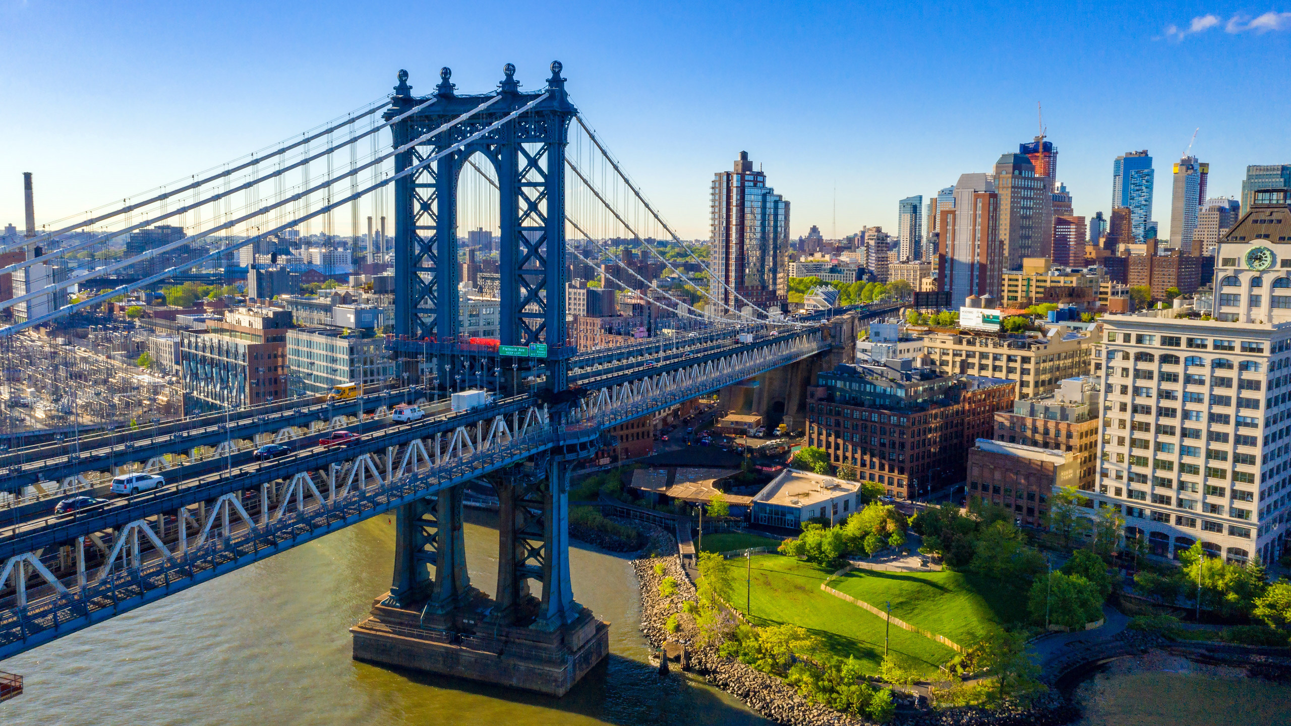 Manhattan Bridge Daytime View New York City 4K & 5K Wallpaper