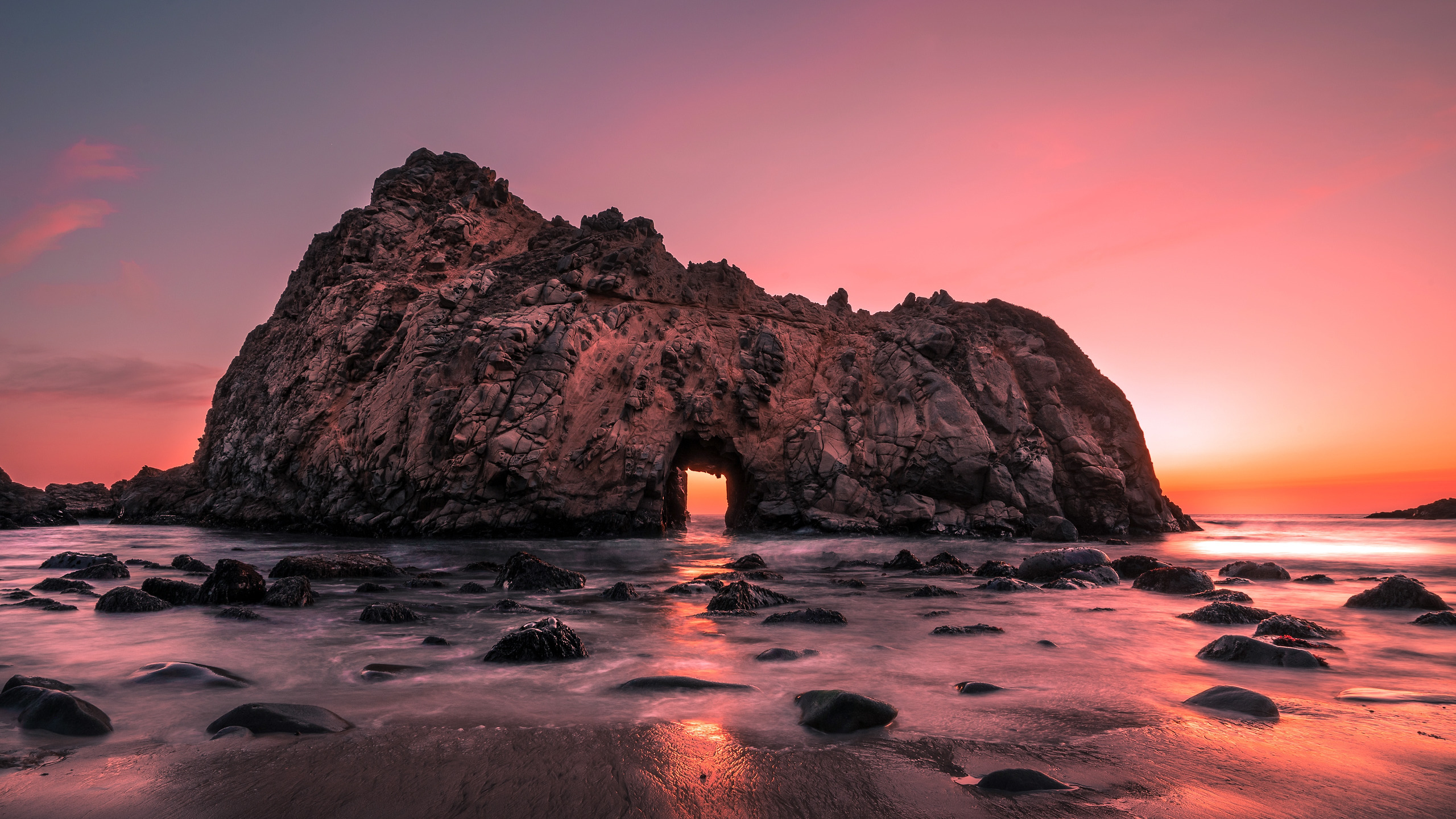 Pfeiffer Beach Sunset Rock Cliff California 4K & 5K Wallpaper