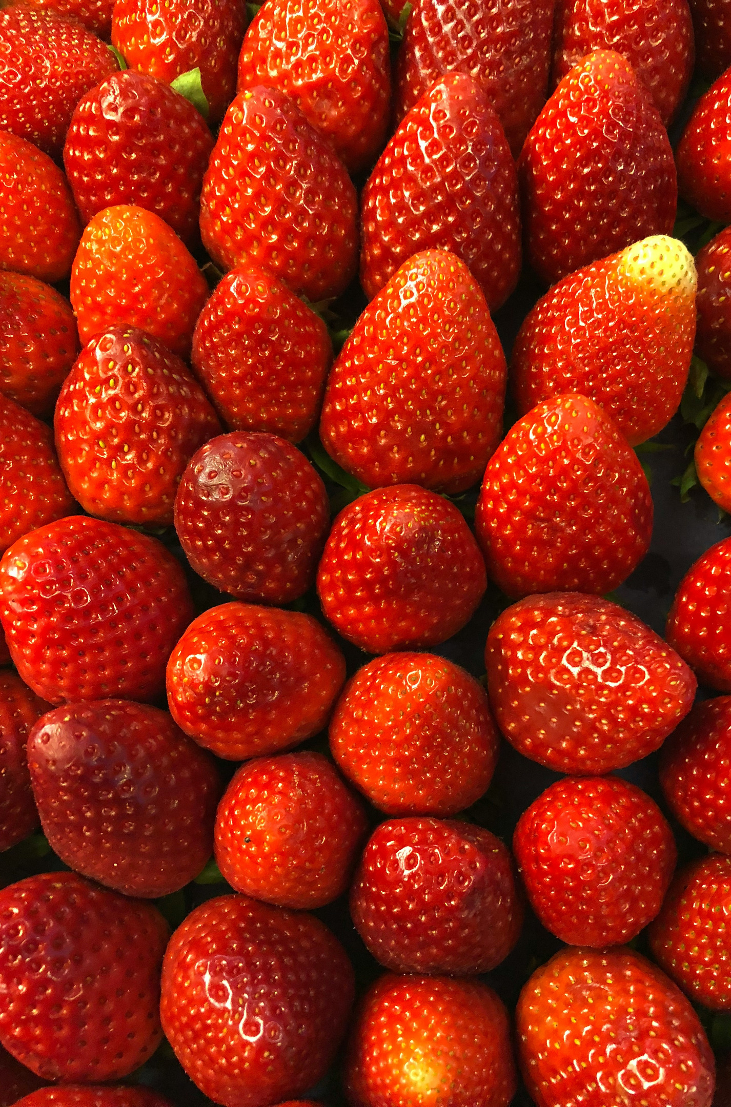 Fresh Strawberries Macro 4k Phone Wallpaper | PixieWall